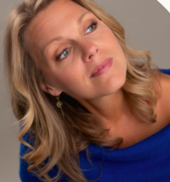 Miah Persson, Soprano - Biography, Performances, Videos and Repertoire ...