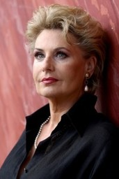 Doris Soffel, Mezzosopran - Biografie, Aufführungen, Videos und ...