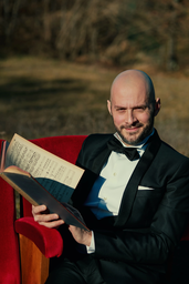 Alex Esposito, Bass-baritone, Bass - Biography, Performances, Videos ...