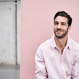 Lorenzo Viotti, Conductor, Composer - Biography, Performances, Videos and Roles & Repertoire on ...