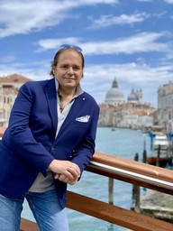 Marco Berti, Tenor - Biography, Performances, Videos and Repertoire on ...