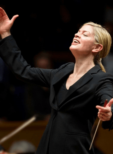 Keri-Lynn Wilson, Conductor - Biography, Performances, Videos and Roles ...